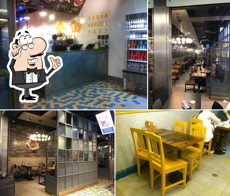 Prime Burger, Station The Circle, St Pancras International, Pancras Rd ...
