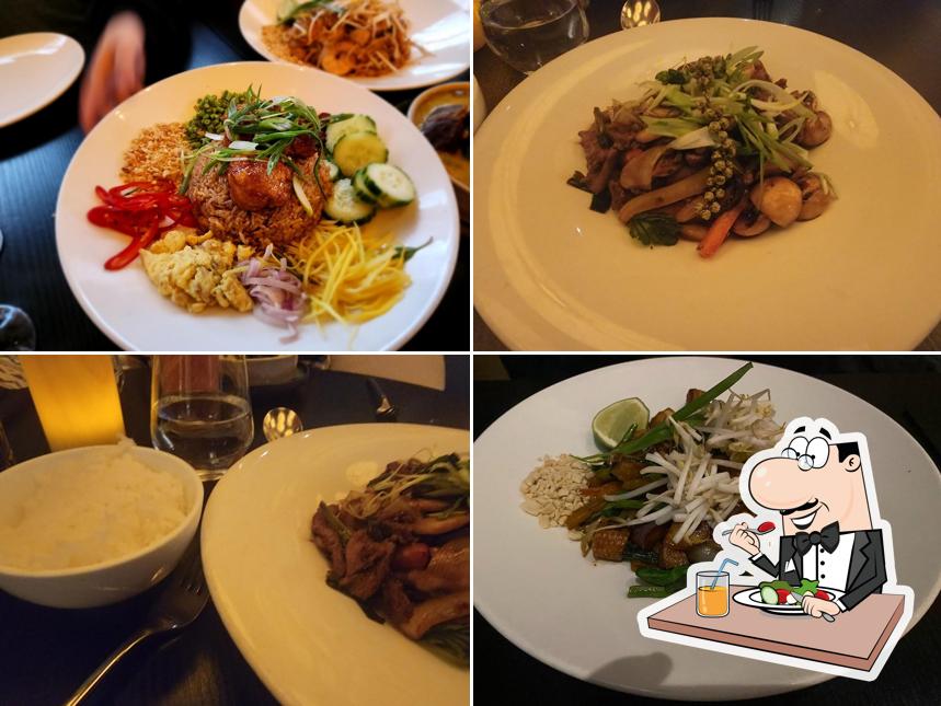Siam DIX30, Square, 9130 Boulevard Leduc, local 210 (2e étage Quartier ...