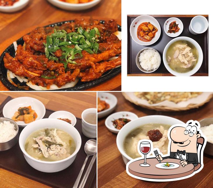 청안식탁, Seoul, Chungjeongno - Restaurant menu, prices and reviews