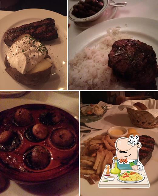 Barberian's Steak House, 7 Elm St in Toronto - Restaurant menu and reviews