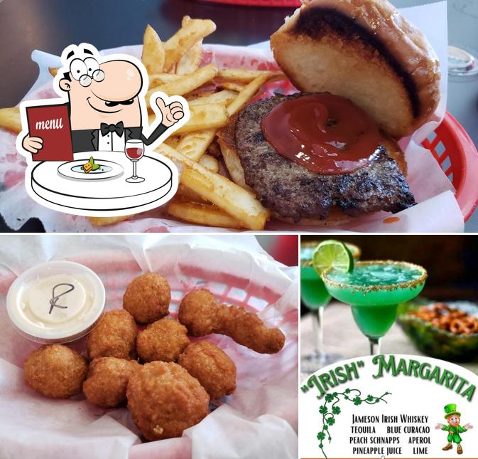 Bee Hive Barn & Grill, Neenah - Restaurant menu, prices and reviews