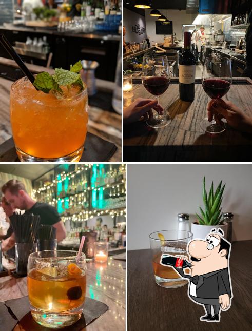 Hush Public House in Scottsdale - Restaurant menu and reviews