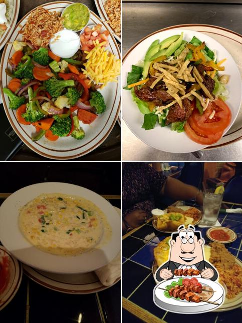 El Nibble Nook, Livonia - Restaurant menu, prices and reviews