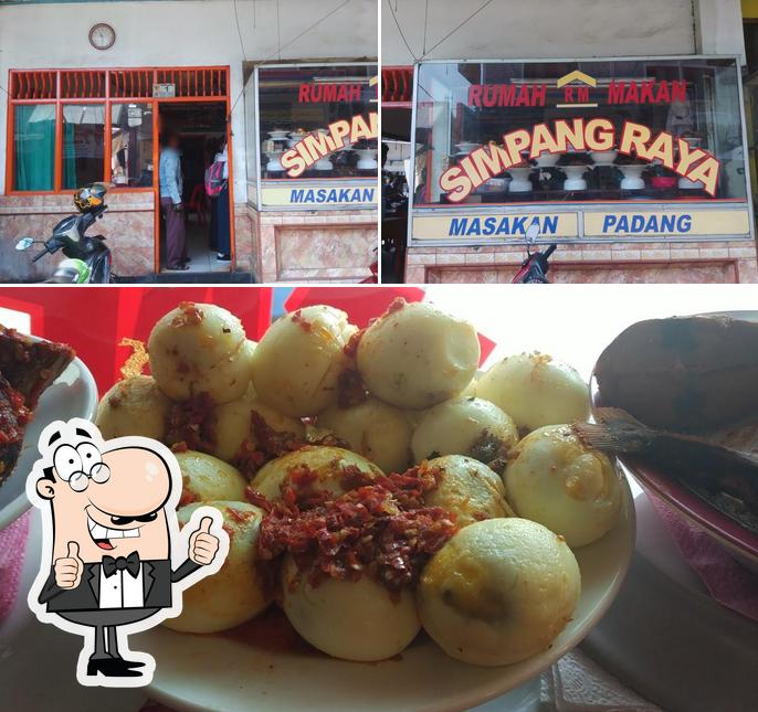 Rumah Makan Simpang Raya restaurant, West Jakarta, Jl. Jelambar Utama ...