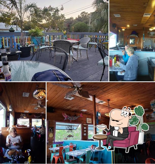 Crazy Fish Bar And Grill, Lake Wales - Carta del restaurante y opiniones
