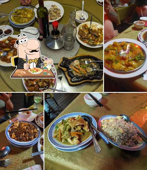 Han Court Chinese Restaurant, Port Douglas - Restaurant menu, prices ...
