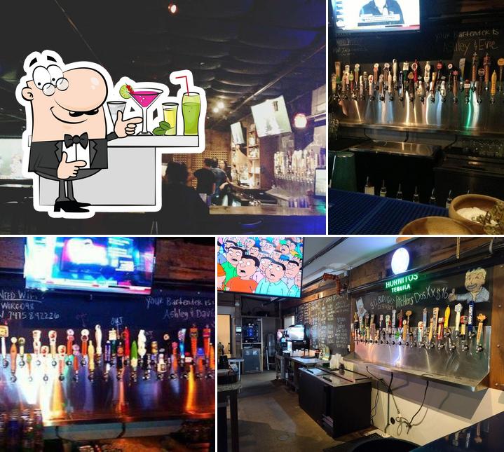 Wakefield Crowbar in Houston - Restaurant menu and reviews
