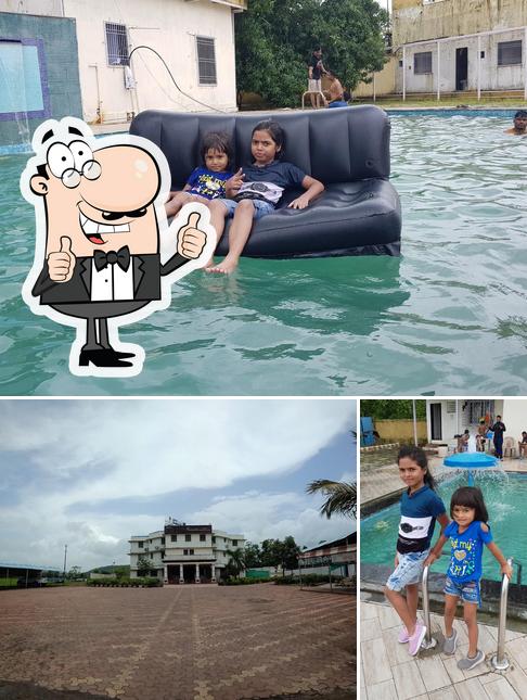 Turning Point Resort, India, Survey No. 107 - Restaurant reviews