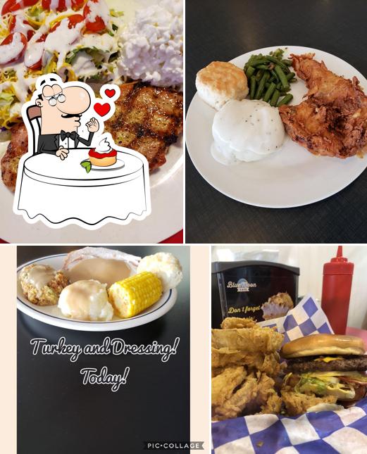 Blue Moon Cafe, Ada - Restaurant menu, prices and reviews