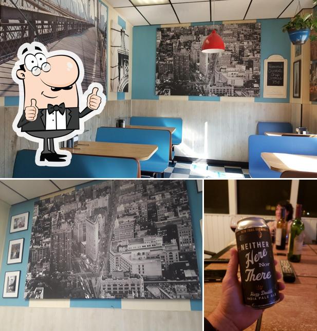 Sizzle Pi Pizza in Kingston - Restaurant menu and reviews