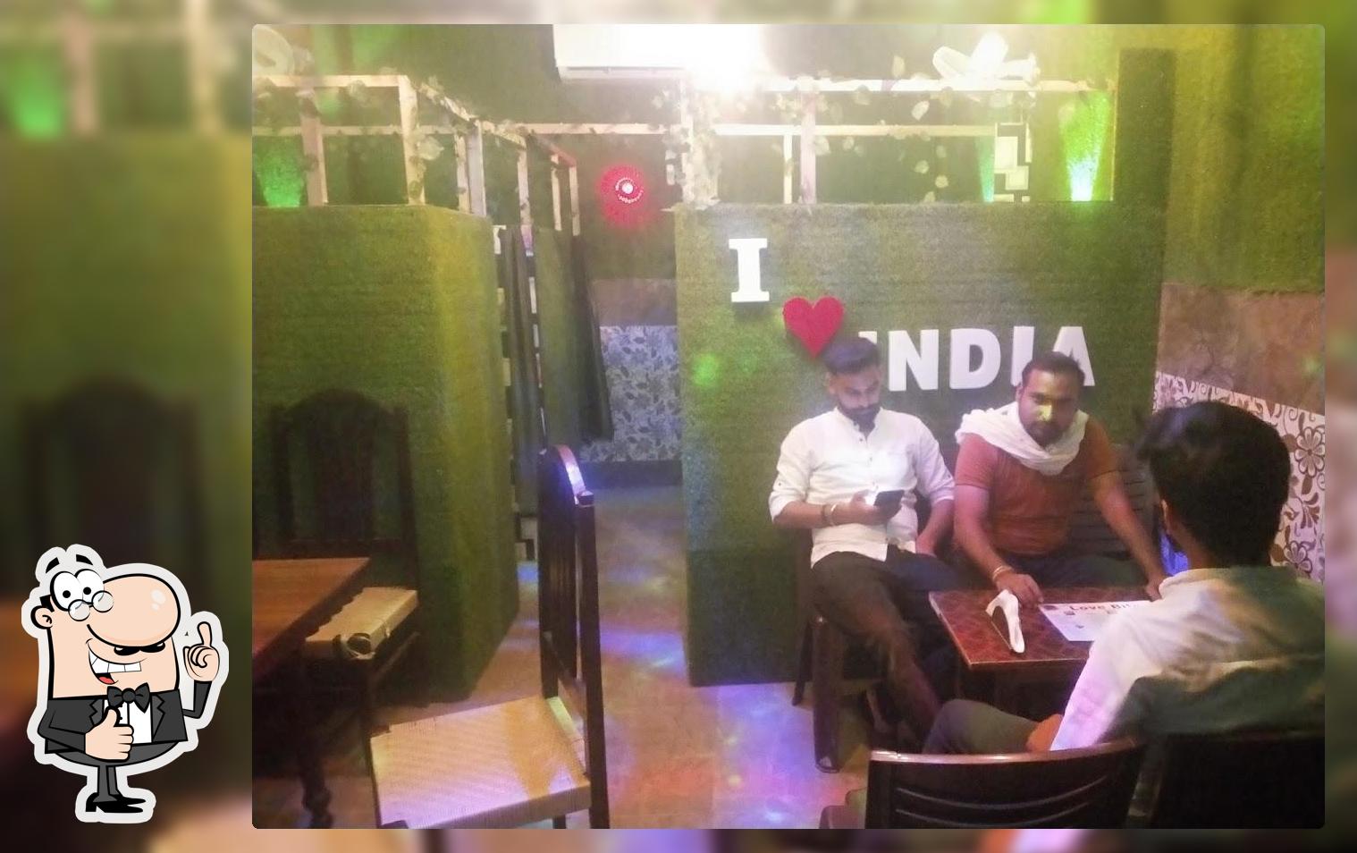 Golden spoon cafe & restro Best Cafe in Mathura Best Restro in Mathura ...