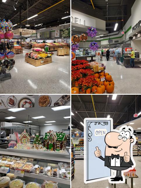 Publix Super Market at Marvin Gardens in Marvin - Restaurant reviews