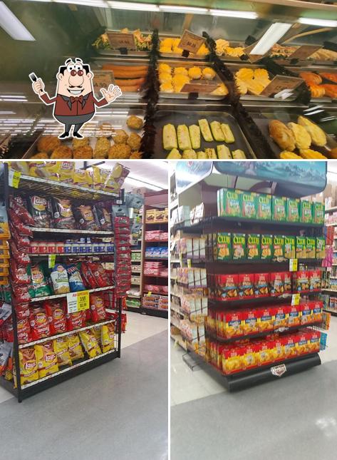 Price Chopper, Overland Park - Restaurant menu, prices and reviews