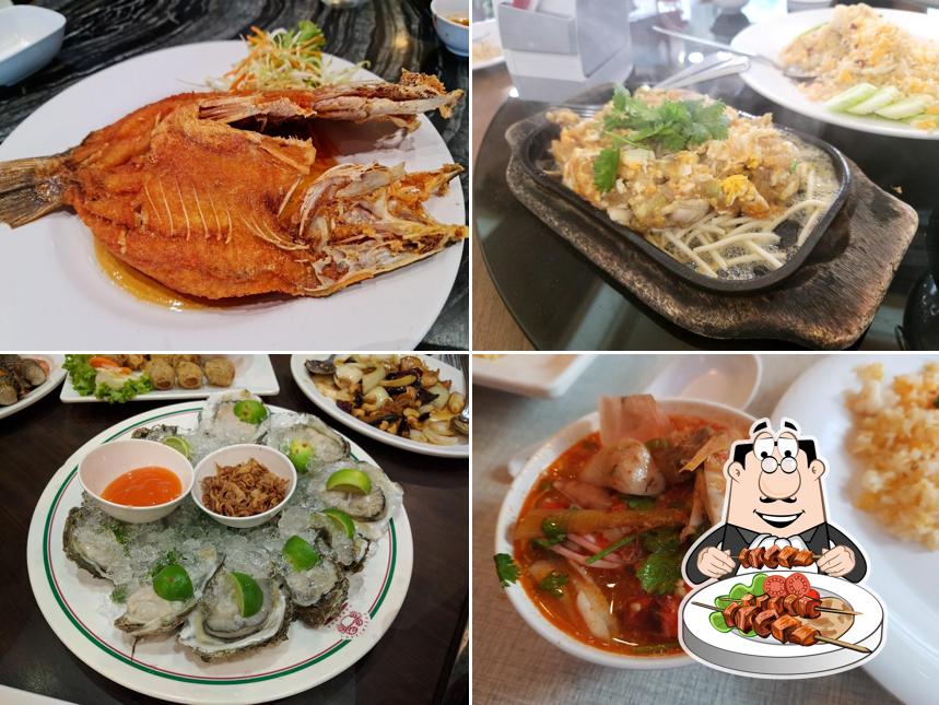 Somboon Seafood, Bangkok - Restaurant menu, prices and reviews