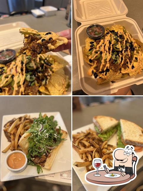 Little Toasted, Chicago, Clinton - Restaurant menu, prices and reviews
