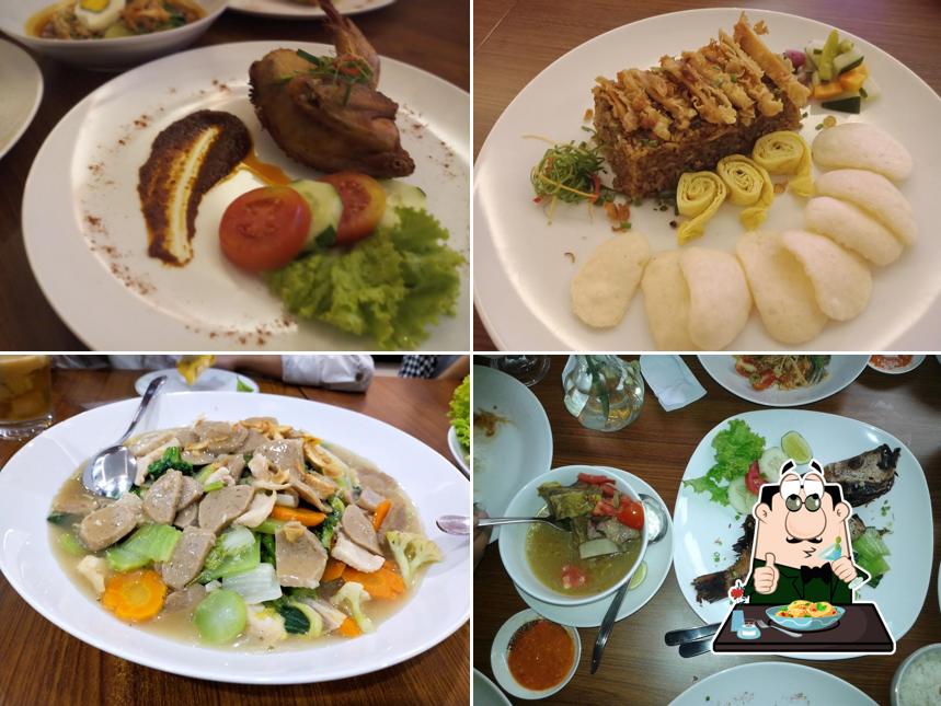 D'Jawa Cafe & Resto, Surabaya - Restaurant reviews
