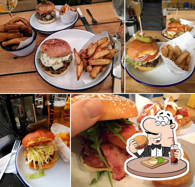Top 7 restaurants with burgers in Bedford, september 2025 - Restaurant Guru