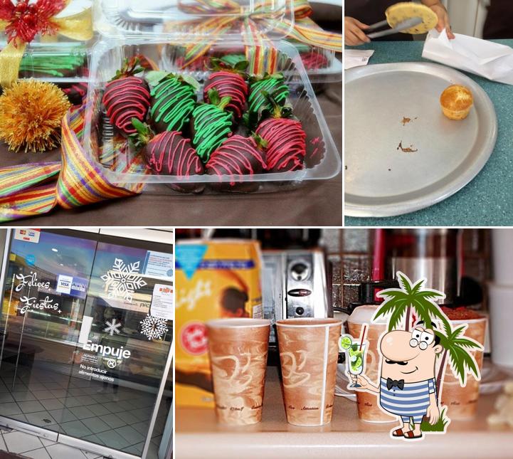 The Chatos branch pastries Fco. Villa restaurant, Puerto Vallarta, Av ...