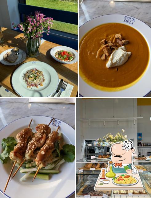 SOUR Deli Bar, Warsaw - Restaurant menu, prices and reviews