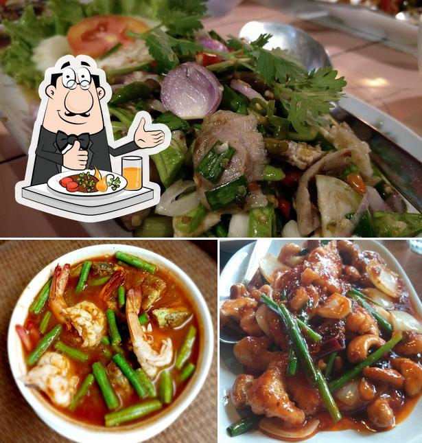Baan Ajarn Thai Restaurant, Bangkok - Restaurant menu, prices and reviews