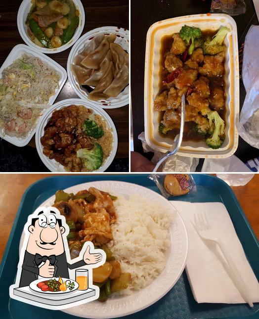 Wang's Kitchen, 3625 Brownsville Rd in Brentwood - Restaurant menu and ...