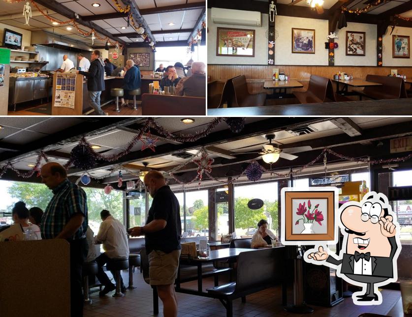 Flameburger, Minneapolis - Restaurant menu, prices and reviews