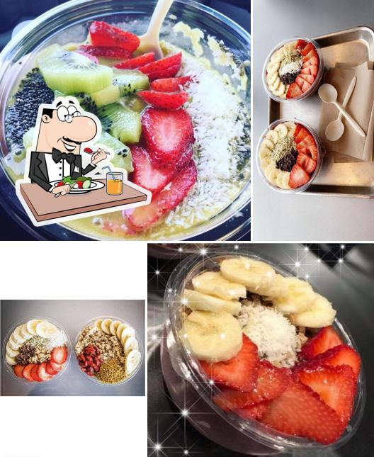 Bee Well Juice Bar, Yucaipa - Restaurant menu, prices and reviews