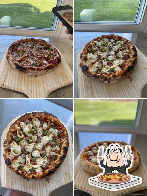 Ryan's Famous Pizza in Schodack Center - Restaurant menu and reviews