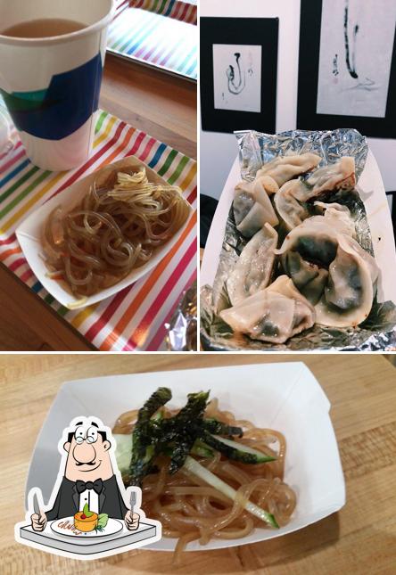 District Dumplings in Merrifield - Restaurant menu and reviews