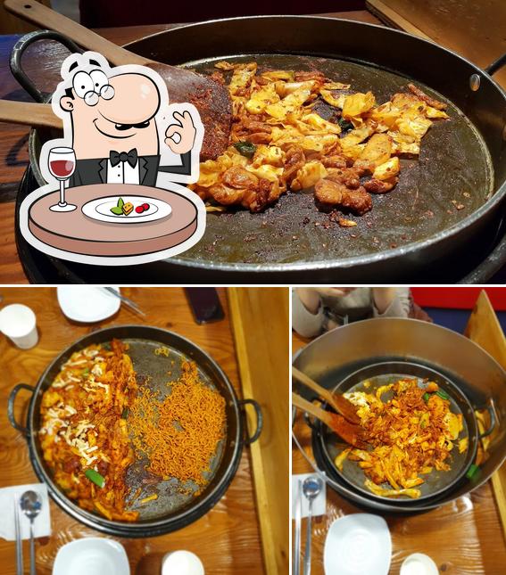 Yoogane chicken galbi yeongdeungpo no.2 branch restaurant, South Korea ...