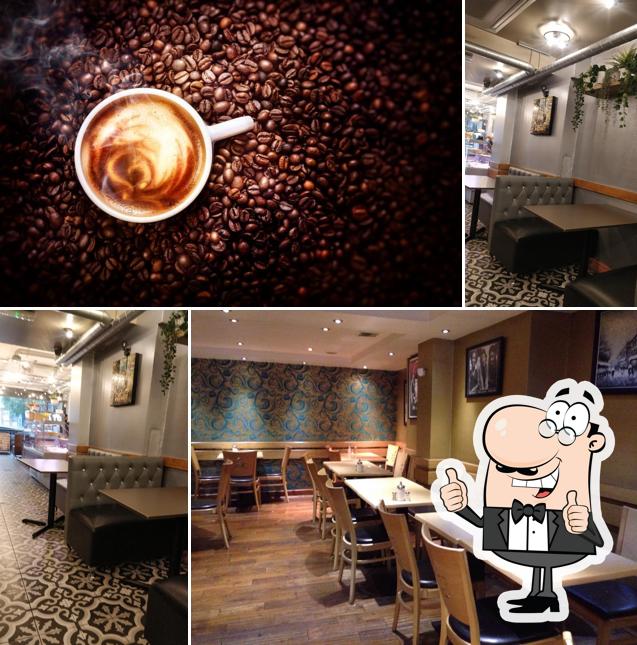 Zaza's Cafe, 117 New Rd in London - Restaurant menu and reviews