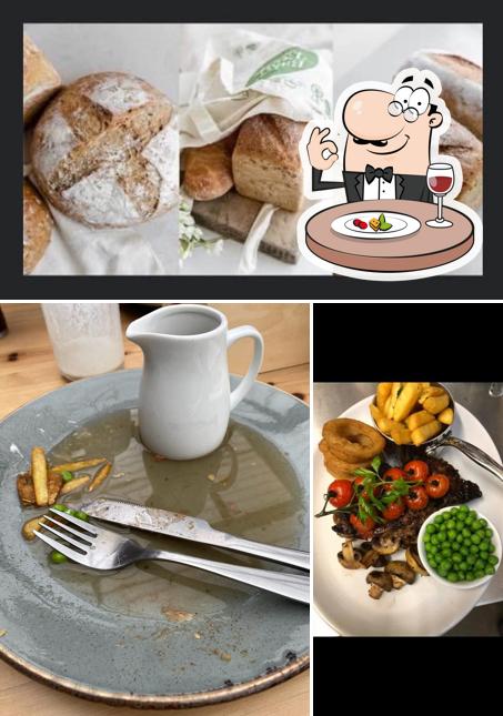 Hilltop Farm Shop in Camelford - Restaurant reviews