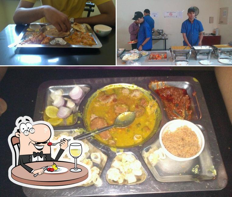 College dormitory, Ahmedabad - Restaurant menu, prices and reviews
