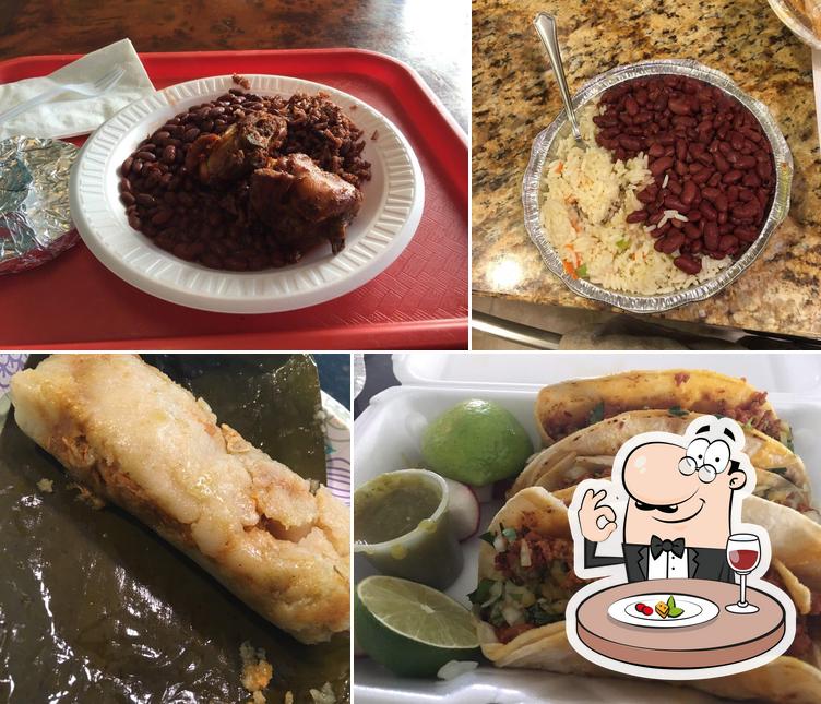 El Nopal Deli Tacos y Pupusas in Patchogue - Restaurant menu and reviews
