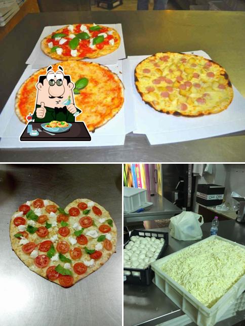 PIZZA QUEEN (Punto Appia), Roma - Menu del ristorante, prezzi e recensioni