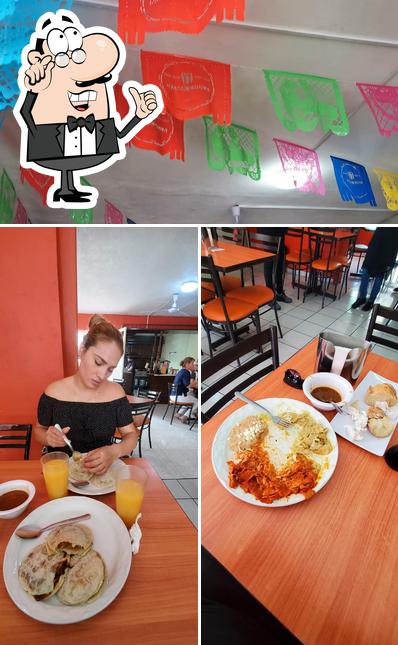 Restaurante Mamá Chula, Chilaquiles y Desayunos, San Pedro Tlaquepaque ...