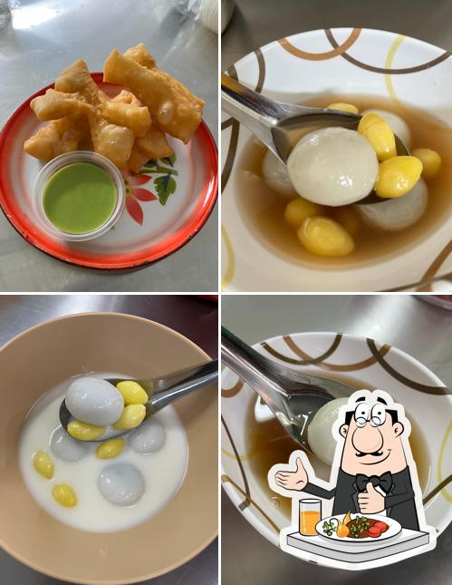 สาธุน้ำเต้าหู้ Sathu Soymilk, Bangkok - Restaurant menu, prices and reviews