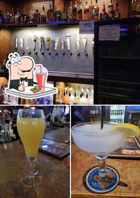 On the Rox Sports Bar & Grill, Houston - Restaurant menu, prices and ...