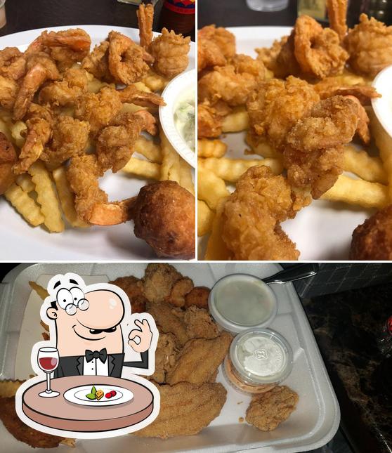 Newt's Catfish Seafood & Steaks, 503 Elks Lake Rd #30 in Hattiesburg ...