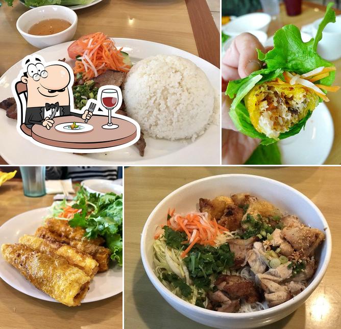 Thiên Ân, 12637 Fm 529 Rd in Houston - Restaurant menu and reviews