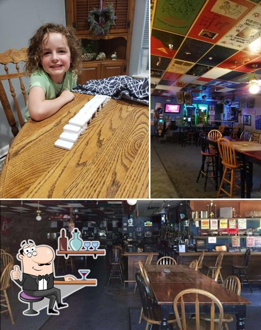 Halftime Sports Saloon in Gig Harbor - Restaurant menu and reviews