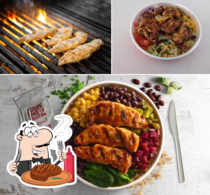 Poulet Rouge, Sherbrooke - Menu du restaurant, prix et avis