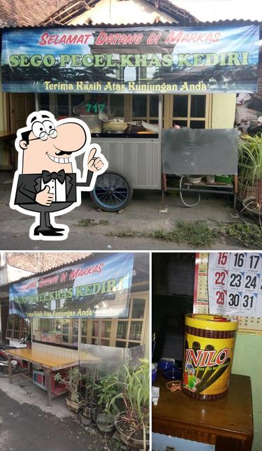 Sego Pecel Tumpang Khas Kediri, Krian - Opiniones del restaurante