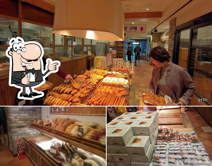 Sungsimdang Bakery Daejeon Station Branch, Daejeon - Restaurant reviews