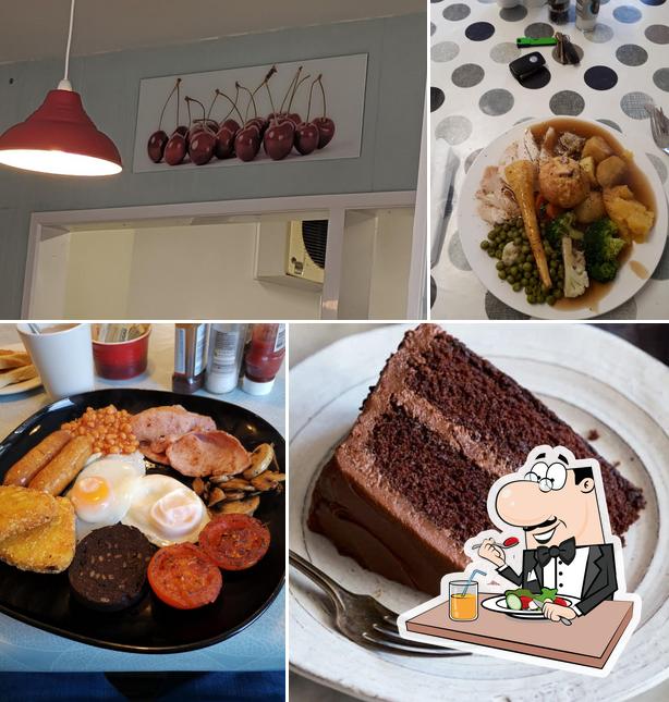 Top 4 restaurants with pie & mash in Bournemouth, april 2025 ...