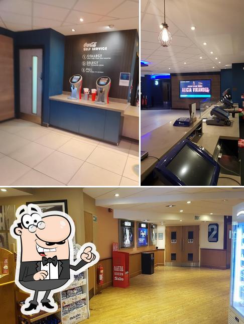 ODEON Luxe Putney in London - Restaurant reviews