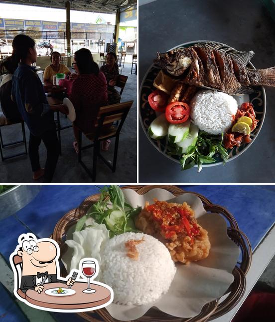 Pujasera sumo cafe, Индонезия - Restaurant reviews