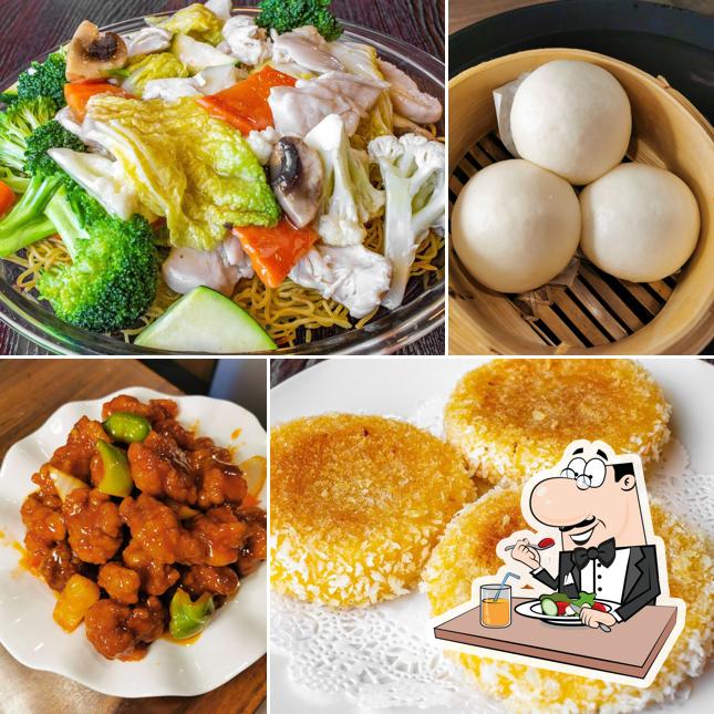 LUCKY KITCHEN(ALL DAY DIMSUM RESTAURANT) 美味小厨, Edmonton - Restaurant ...
