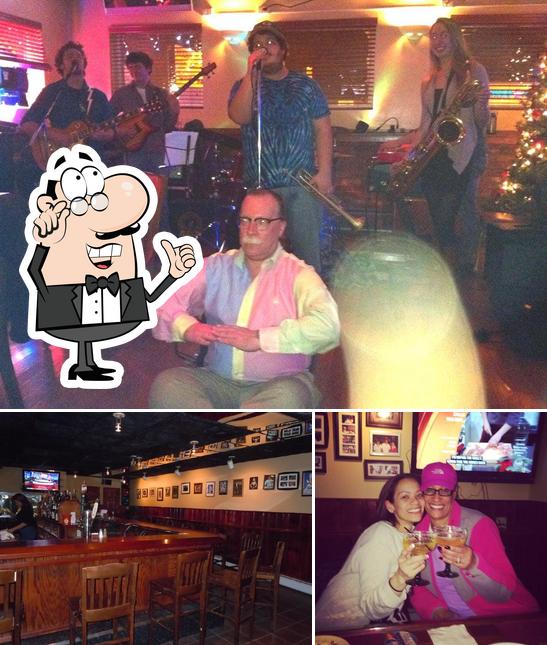 Arena Patio Restaurant in Hartford - Restaurant reviews