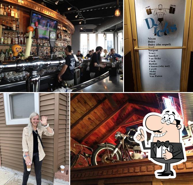 Twisted Spoke, 501 N Ogden Ave in Chicago - Restaurant menu and reviews